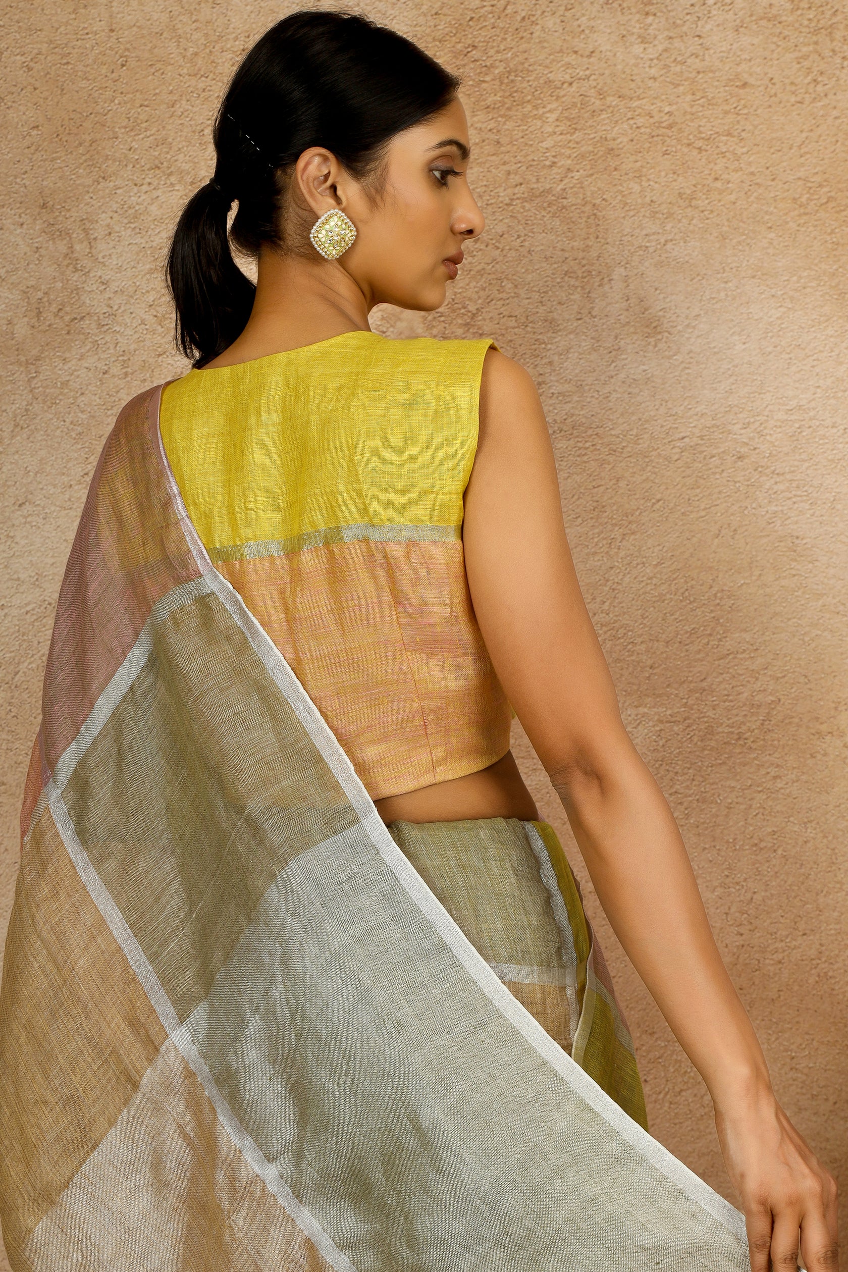 Handwoven Linen Sari – gotitli